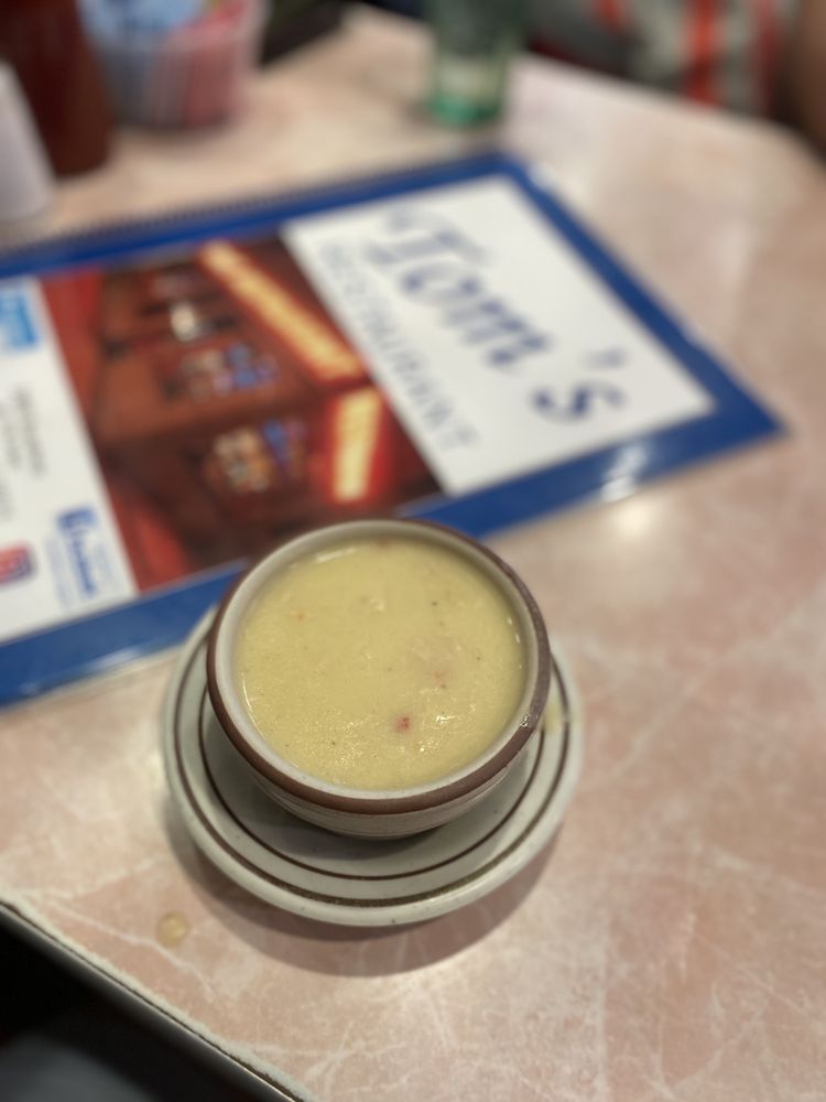 TOM’S RESTAURANT - 668 Photos & 871 Reviews - 2880 Broadway, New York ...