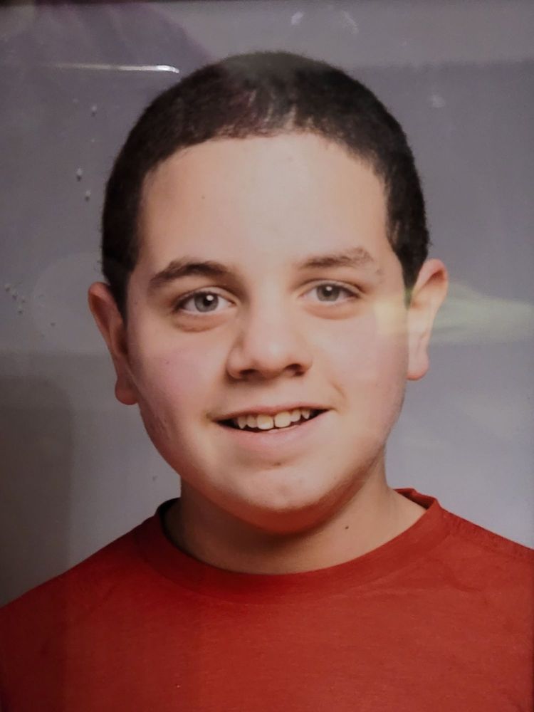 SUPER CLIPS SALON - Updated January 2026 - 11 Reviews - 2312 W Devon ...