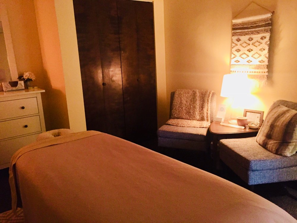 CRYSTAL SIMP WELLNESS - Updated August 2025 - 1550 Spring Rd, Oak Brook ...