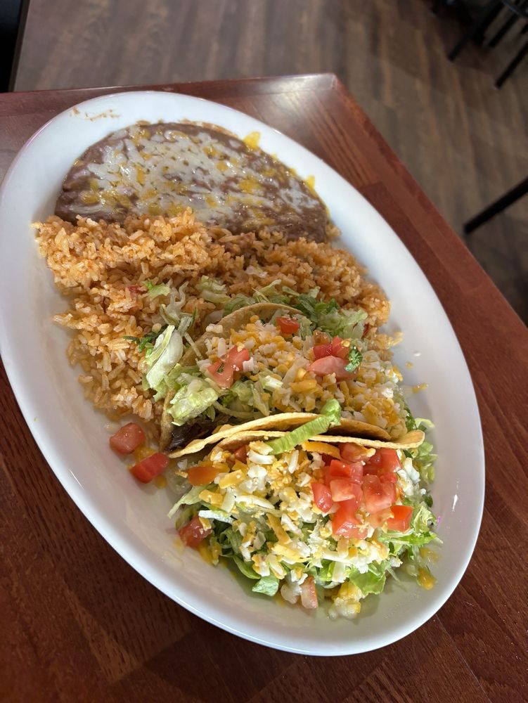 ANTONIO’S MEX-EXPRESS - Updated August 2024 - 1957 High St, Selma ...