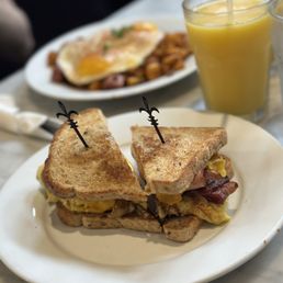 STANLEY - Updated August 2025 - 3017 Photos & 2645 Reviews - 547 Saint ...