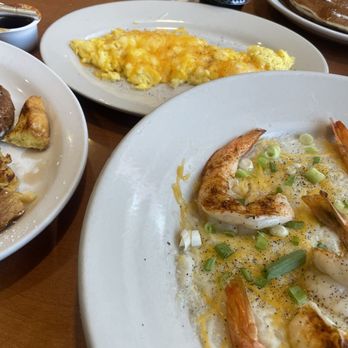 PENROSE DINER - Updated September 2024 - 466 Photos & 489 Reviews ...