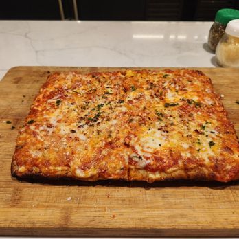 CRUST PIZZERIA - Updated December 2025 - 109 Photos & 111 Reviews ...