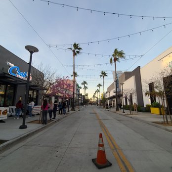THE PROMENADE, LONG BEACH - Updated October 2025 - 132 Photos & 22 ...