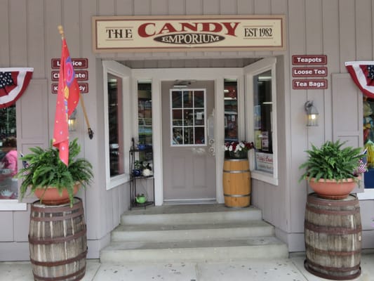 THE CANDY EMPORIUM - Updated September 2025 - 23 Photos & 15 Reviews ...