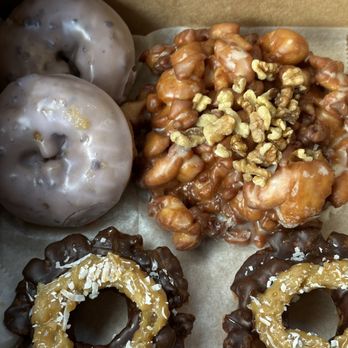 DYNAMITE DONUTS - Updated January 2025 - 334 Photos & 126 Reviews ...