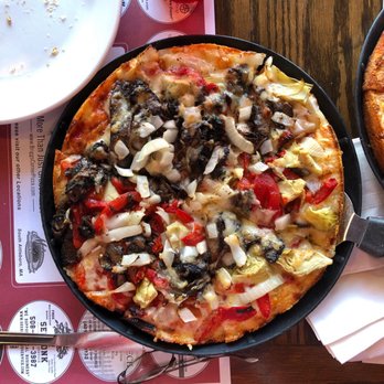 BRIGGS CORNER PIZZERIA - Updated August 2025 - 124 Photos & 284 Reviews ...