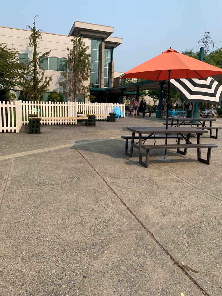 OVERLAKE CHRISTIAN CHURCH - Updated July 2025 - 28 Photos & 30 Reviews ...