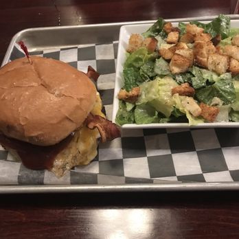 LADDER 133 SPORTS KITCHEN & SOCIAL - Updated December 2025 - 275 Photos ...