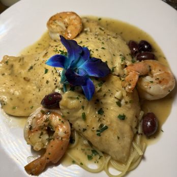 CAPRI - Updated December 2025 - 126 Photos & 52 Reviews - 757 S Front ...