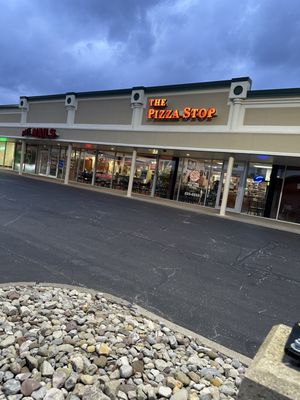 PIZZA STOP, GREECE - Updated January 2026 - 59 Photos & 72 Reviews ...