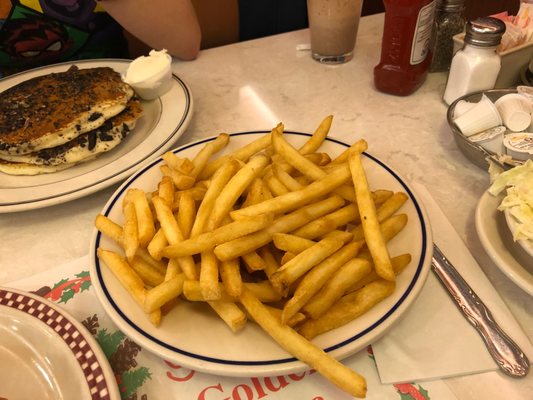 GOLDEN REEF DINER - 226 Photos & 291 Reviews - Diners - 329 Sunrise Hwy ...