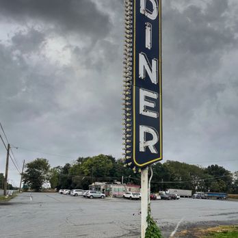 ROUTE 30 DINER - Updated April 2025 - 173 Photos & 187 Reviews - 2575 ...