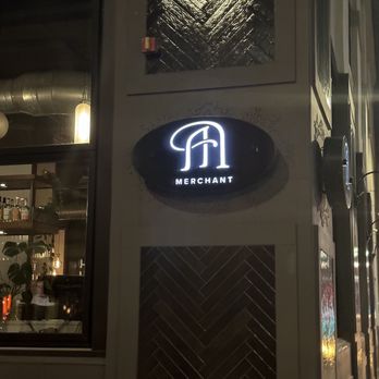 MERCHANT - 706 Photos & 684 Reviews - 121 S Pinckney St, Madison ...
