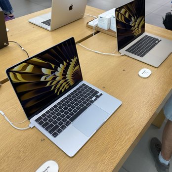 APPLE ARDEN FAIR - Updated December 2025 - 145 Photos & 735 Reviews - 1689 Arden Way, Sacramento ...