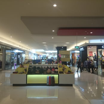 STOCKLAND MERRYLANDS SHOPPING CENTRE - Updated September 2025 - 1 ...