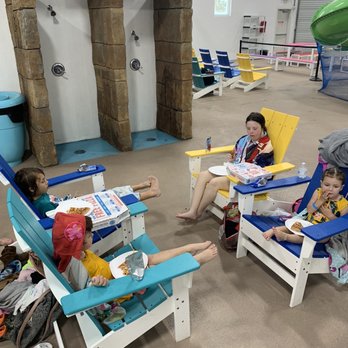 SPLASH SHACK - Updated July 2024 - 65 Photos & 83 Reviews - 1801 Clover ...