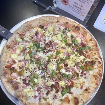 BLUE ROCK PIZZA & TAP - Updated January 2025 - 150 Photos & 63 Reviews ...
