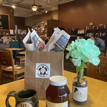 SQUARE BEANS COFFEE - Updated July 2025 - 97 Photos & 68 Reviews - 103 ...