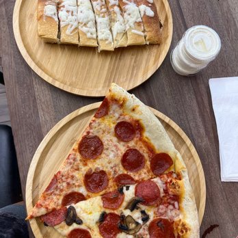 ITALIA EXPRESS CEDAR SPRINGS - Updated January 2025 - 565 Photos & 803 ...