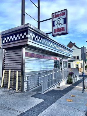 LINCOLN DINER - 222 Photos & 400 Reviews - 32 Carlisle St, Gettysburg ...