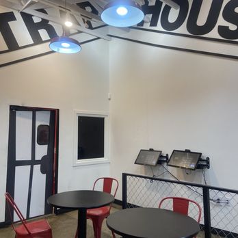 TRAP HOUSE WINGZ - Updated March 2025 - 30 Photos & 13 Reviews - 1204 ...