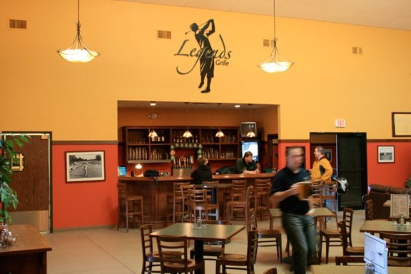 OUT OF THE ROUGH INDOOR GOLF CLUB - Updated April 2026 - 18 Pomerleau ...