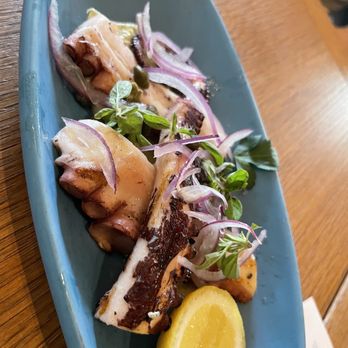 THE PEACOCK - Updated April 2024 - 706 Photos & 321 Reviews - 600 W 2nd ...