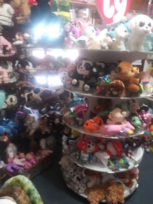 JOLLY’S TOYS - Updated October 2025 - 8800 N Main St, Helen, Georgia ...