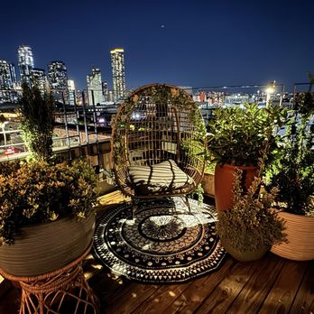 LIGHTHOUSE ROOFTOP - Updated January 2025 - 565 Photos & 208 Reviews ...