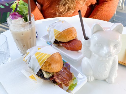 DARLING AVIARY - 367 Photos & 248 Reviews - 712 K St, Sacramento, CA - Yelp