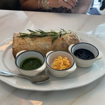 BAR LEONA - Updated January 2026 - 31 Photos & 18 Reviews - 111 Canal ...