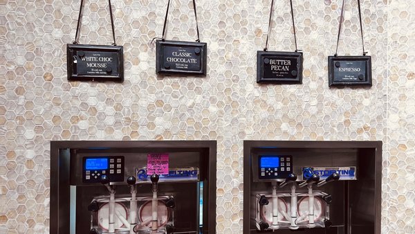 CHILLER BEE FROZEN YOGURT - Updated October 2025 - 51 Photos & 75 ...