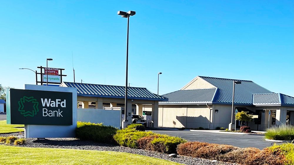 WAFD BANK - Updated January 2026 - 940 W Williams St, Fallon, Nevada ...