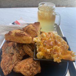 CORNBREAD BROOKLYN - 208 Photos & 166 Reviews - 409 Eastern Pkwy, New ...