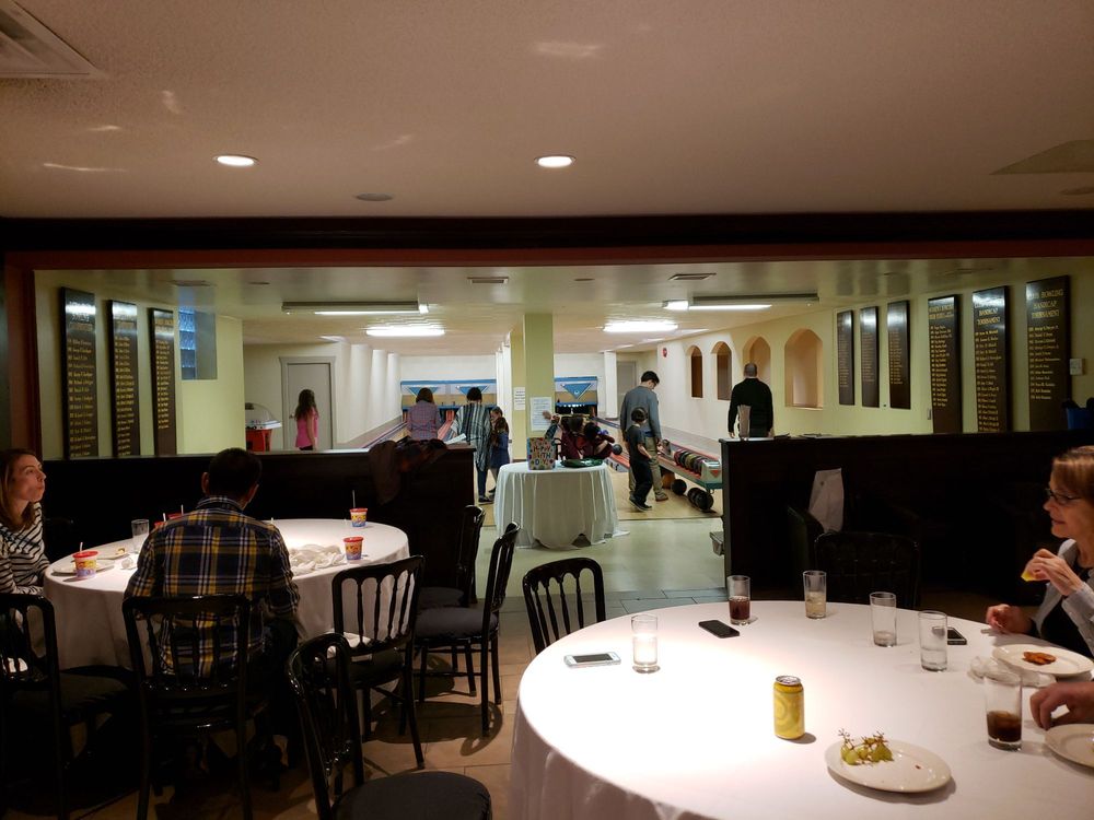 SATURN CLUB - 977 Delaware Ave, Buffalo, New York - 32 Photos - Social ...