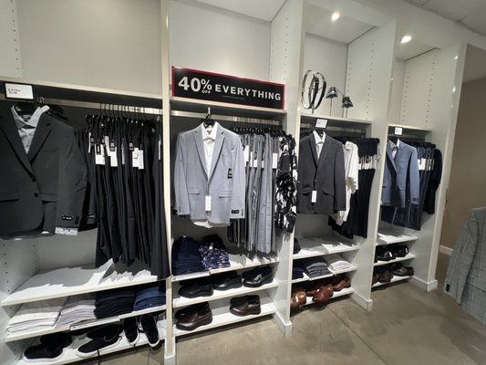 EXPRESS - Updated August 2025 - 10 Photos & 24 Reviews - 1702 Camino ...