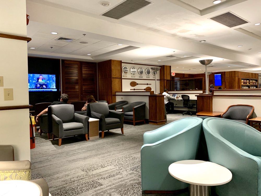 DELTA SKY CLUB - 298 Photos & 93 Reviews UPDATED - Airport Lounges ...