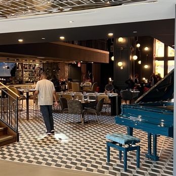 RENAISSANCE NEW YORK HARLEM HOTEL - Updated September 2024 - 62 Photos ...