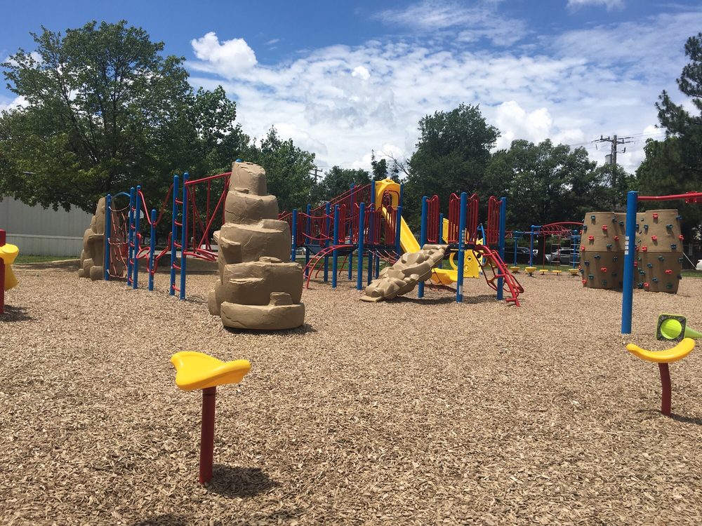 FRANCIS SCOTT KEY ELEMENTARY SCHOOL - Updated August 2025 - 2301 Scott ...