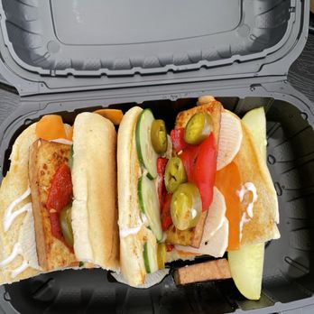 CHOMP - Updated December 2025 - 288 Photos & 348 Reviews - 200 S Main ...