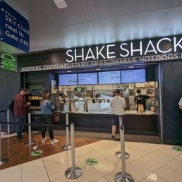 SHAKE SHACK - Updated August 2025 - 102 Photos & 122 Reviews - 6000 N ...