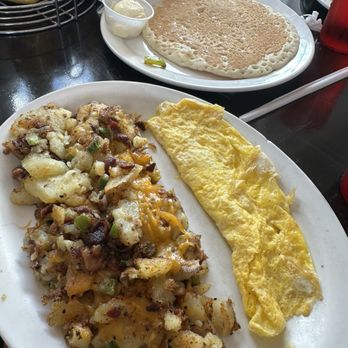 MOAB DINER - Updated July 2024 - 595 Photos & 1115 Reviews - 189 S Main ...