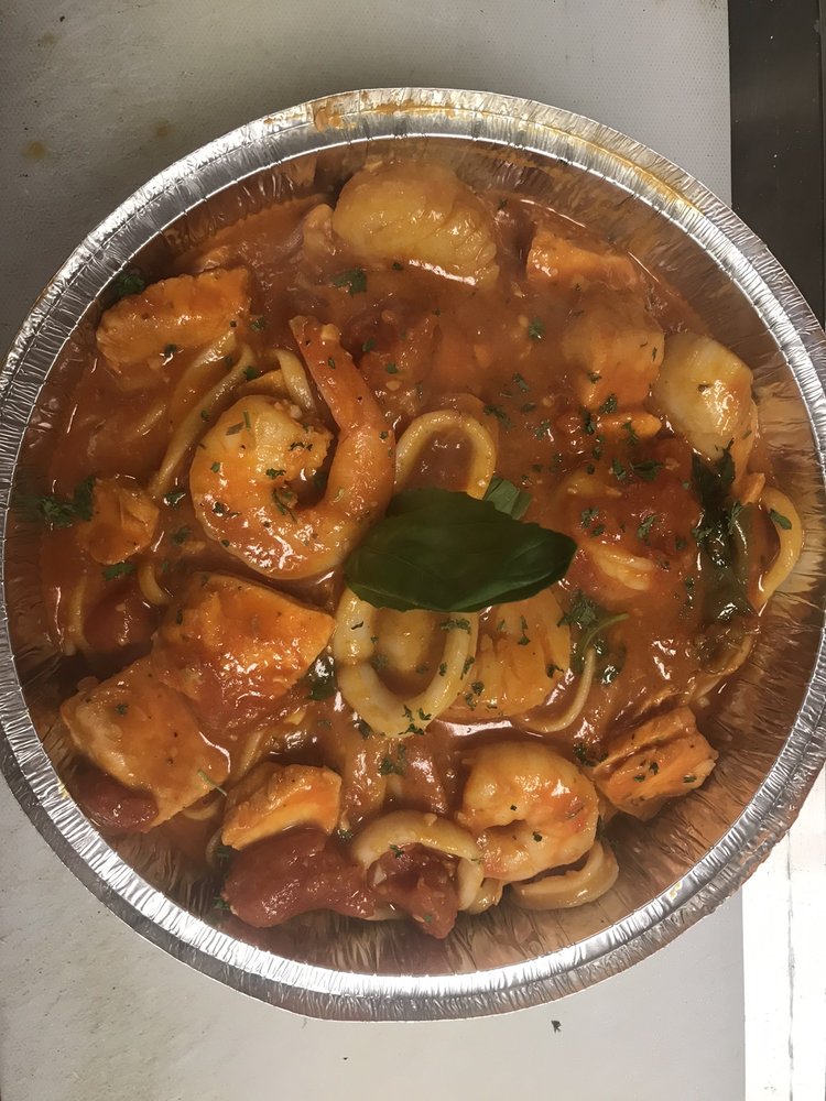 ENZO’S PIZZA AND PASTA - 44 Photos & 43 Reviews - 246 Eagleview Blvd ...