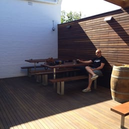 ROSE HOTEL - Updated April 2026 - 22 Photos & 16 Reviews - 406 Napier ...