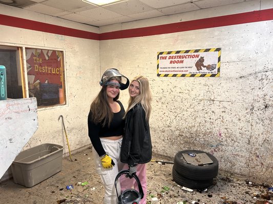 THE DESTRUCTION ROOM - Updated April 2026 - 90 Photos & 34 Reviews ...