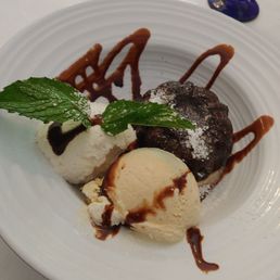 FISH THYME - Updated July 2025 - 500 Photos & 699 Reviews - 3979 S Main ...