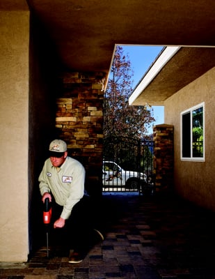 LLOYD PEST CONTROL - Updated December 2024 - 27 Reviews - 18555 Eddy St ...