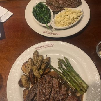 HIGHLAND TAP - 292 Photos & 385 Reviews - 1026 N Highland Ave NE ...