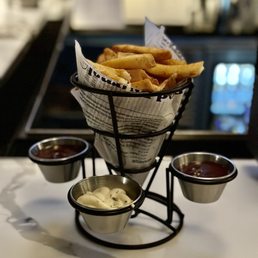 JOHN MARTIN’S - Updated October 2025 - 394 Photos & 161 Reviews - 253 ...